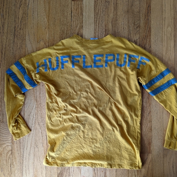Boxed Lunch | Tops | Boxed Lunch Harry Potter Hufflepuff Jersey Style ...